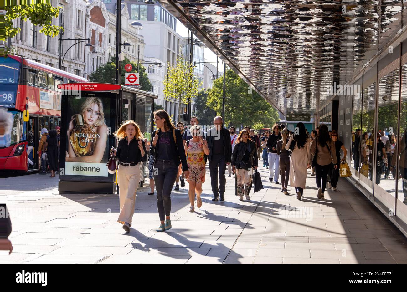 Pic shows: Oxford Street pedestrianisation plan rears its head again ...