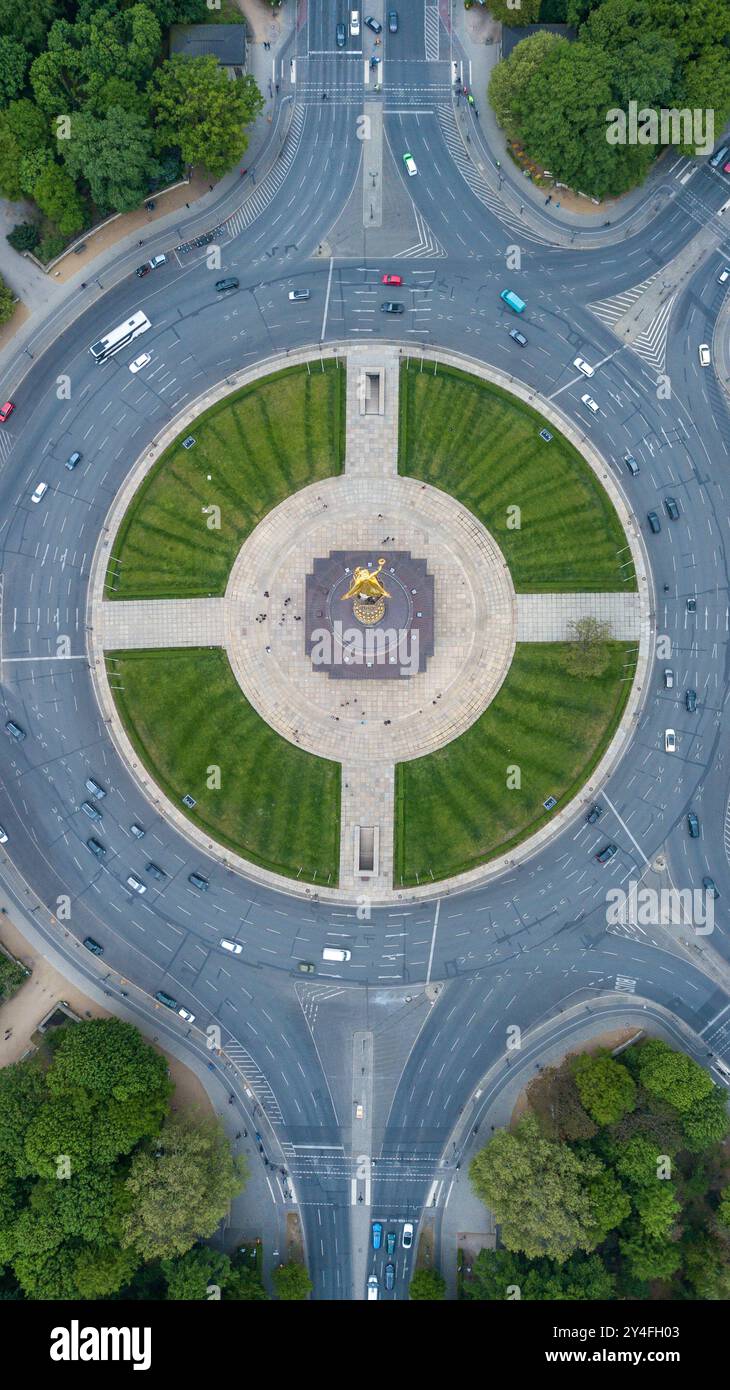 Aerial view of Victory Column (Siegessaeule) in Berlin, Germany Stock ...