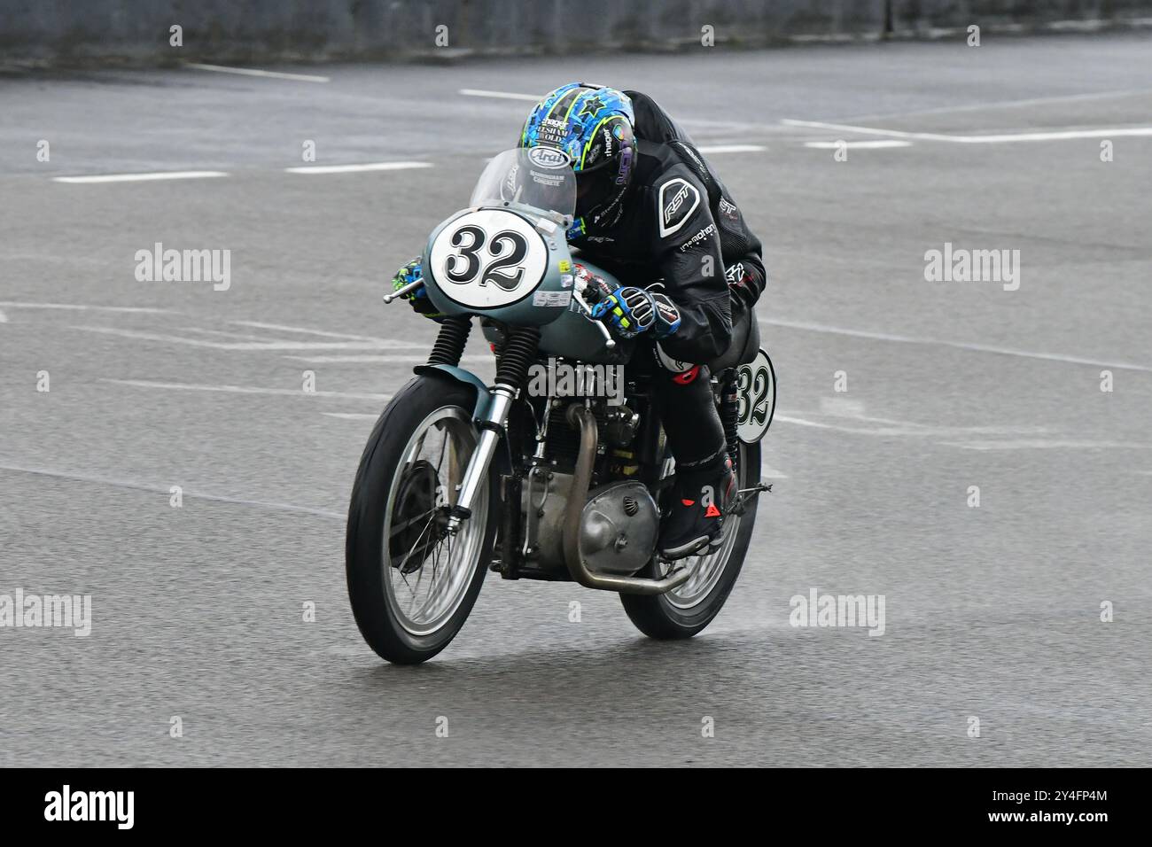 Kevin Rushworth, Ian Hutchinson, Triumph T110, Barry Sheene Memorial ...