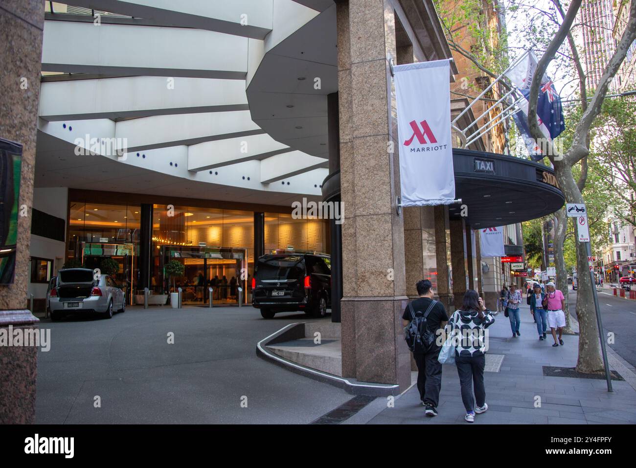 Sydney Harbour Marriott Hotel at Circular Quay Stock Photo - Alamy