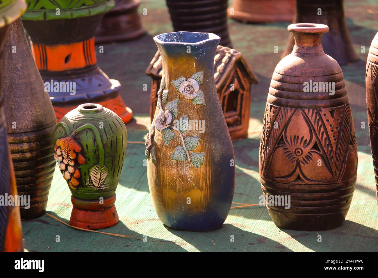 Traditional Indian handmade Items of Earthenware Or Ceramic at a Vendor ...