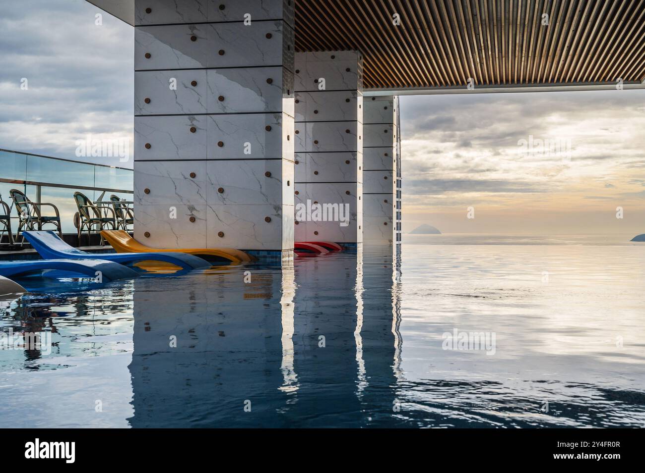 swimming pool on the roof of luxury skyscraper hotel overlooking the ...