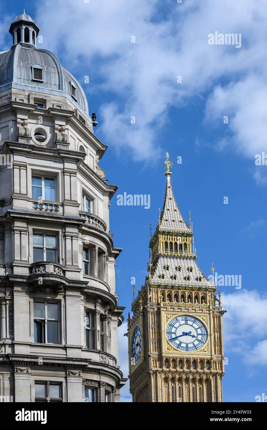Big ben and elizabeth tower hi-res stock photography and images - Alamy