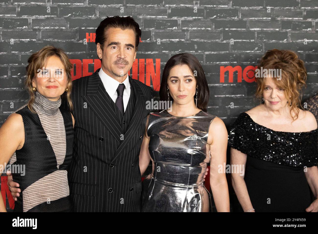 Lauren LeFranc, Colin Farrell, Cristin Milioti und Deirdre O Connell ...