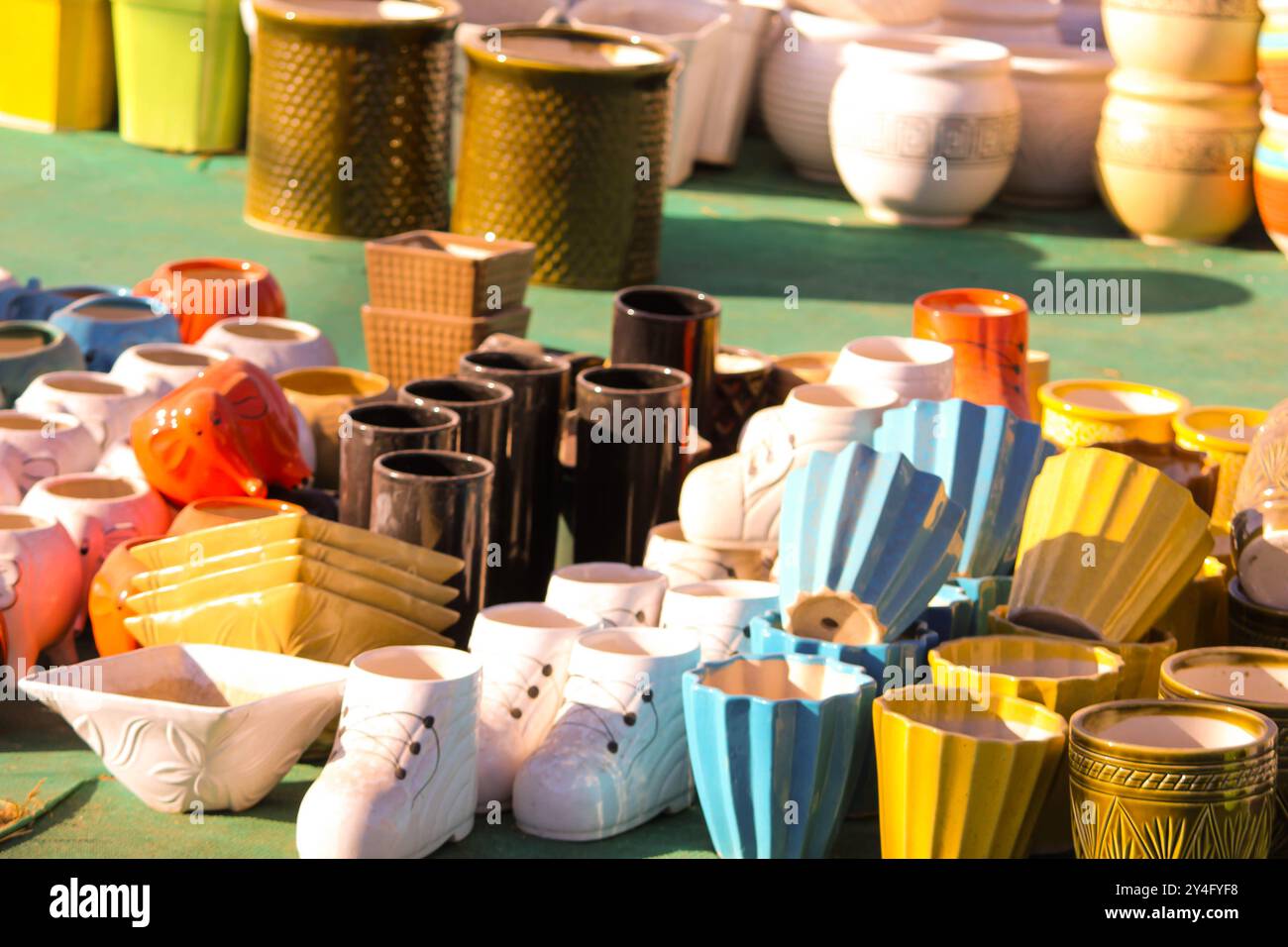 Traditional Indian handmade Items of Earthenware Or Ceramic at a Vendor ...