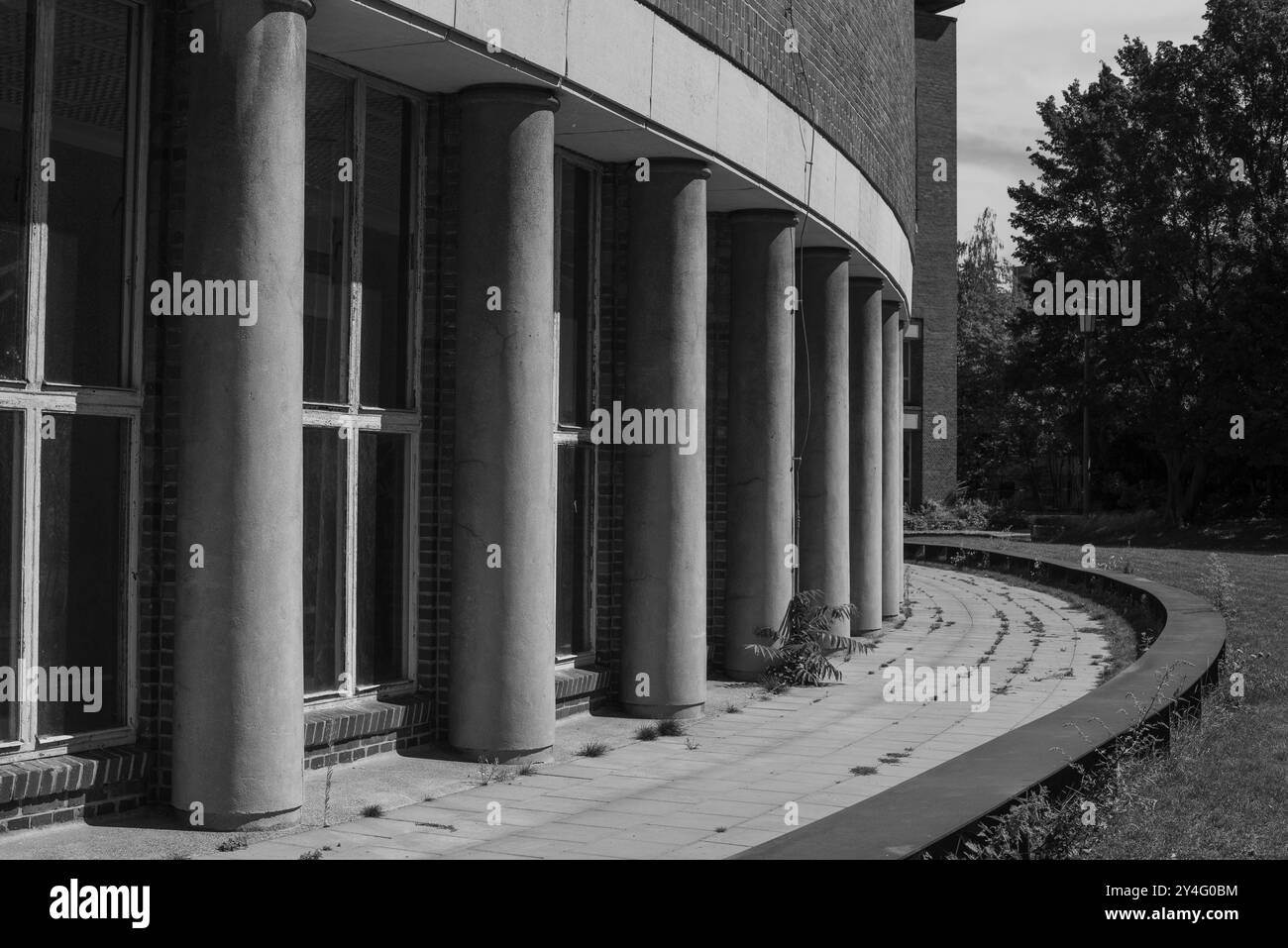 Colonnade of the white house Black and White Stock Photos & Images - Alamy