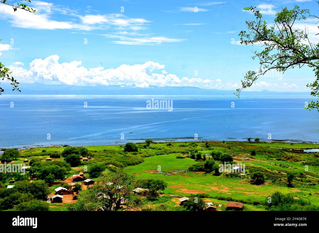 Scenic view of Lake Albert in western Uganda Stock Photo - Alamy