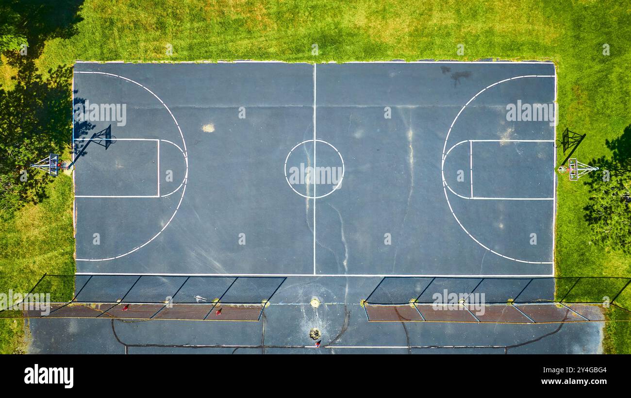 Outdoor public basketball court surrounded hi-res stock photography and ...