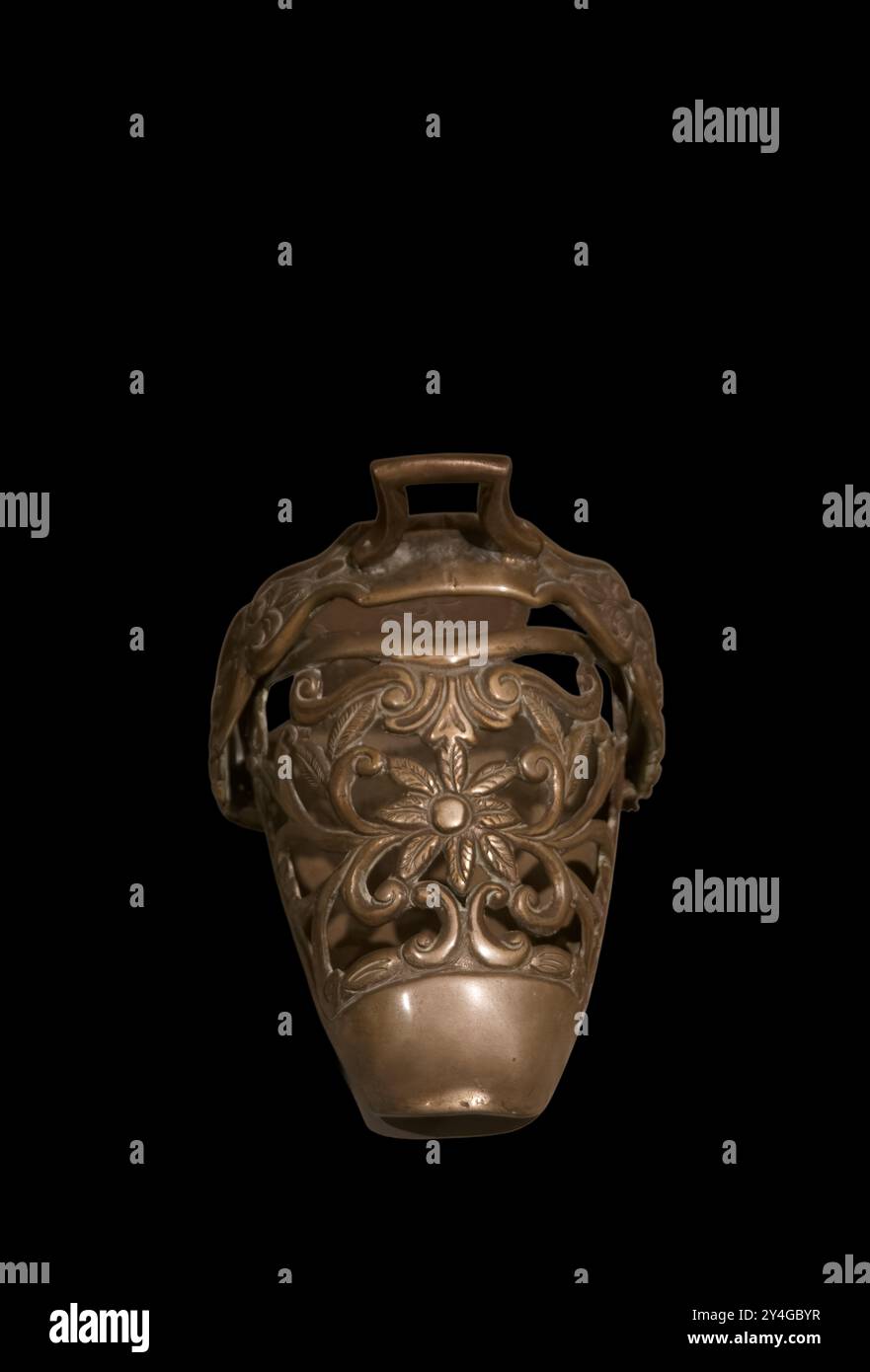 Wooden stirrups hi-res stock photography and images - Alamy