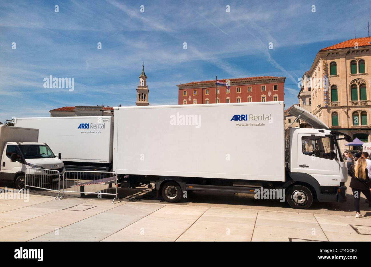Arri lighting truck lorry lorries on film / movie / TV film / video ...