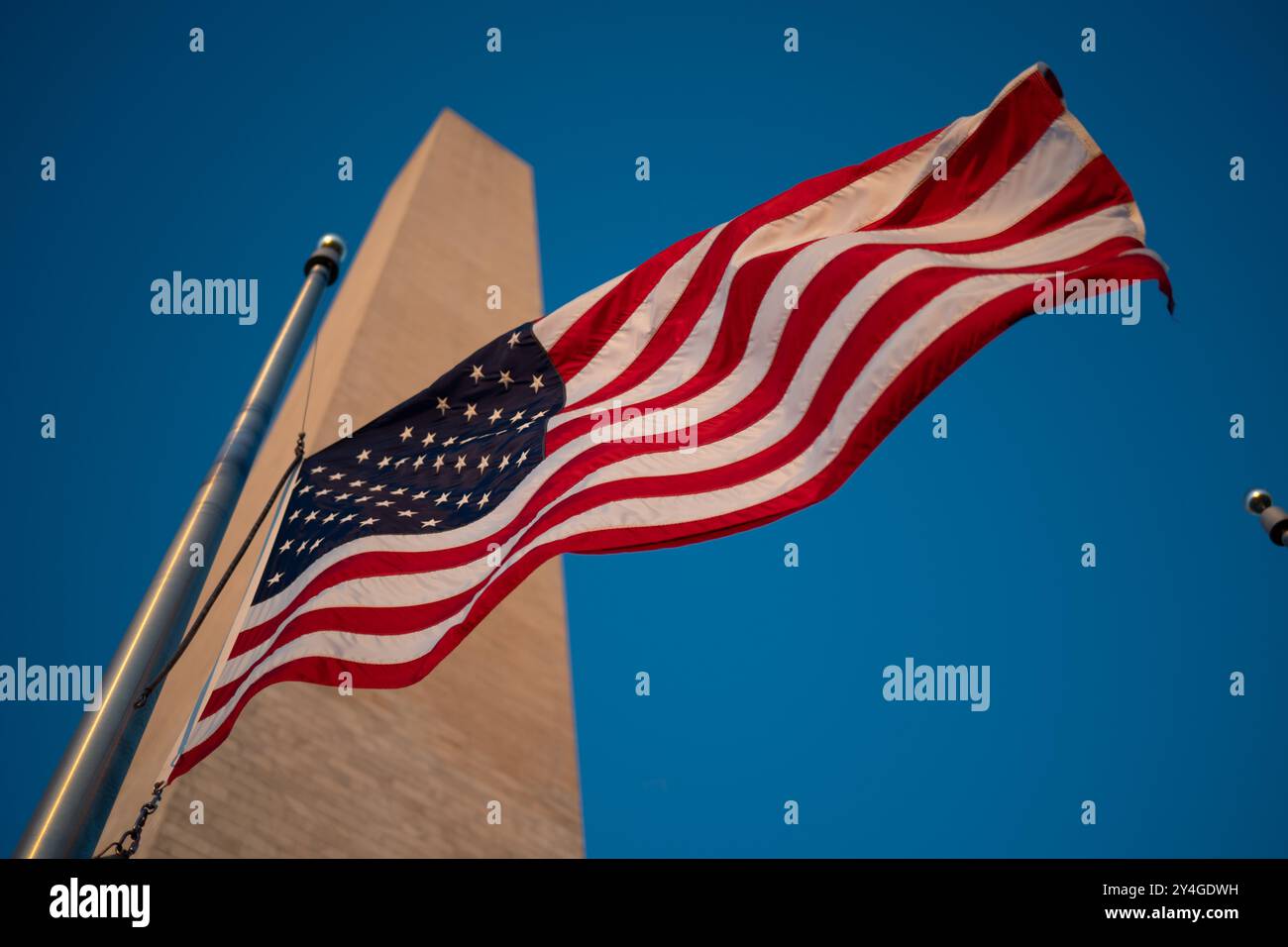 Washington Monument Flags At Half Mast Washington DC // WASHINGTON DC ...