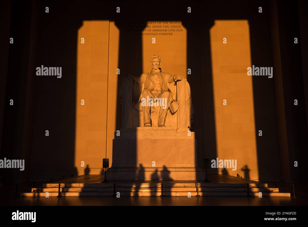 War effect on landmarks hi-res stock photography and images - Alamy