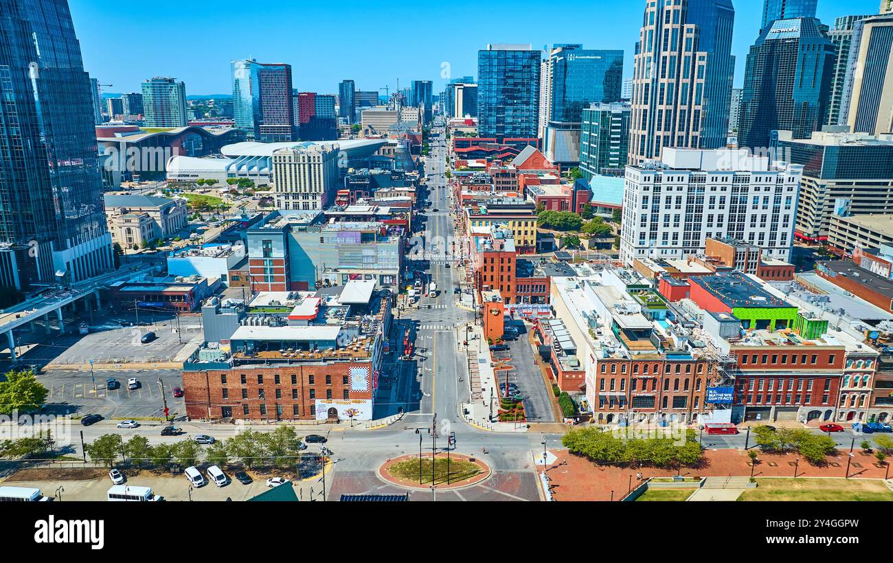 Aerial downtown nashville broadway hi-res stock photography and images ...