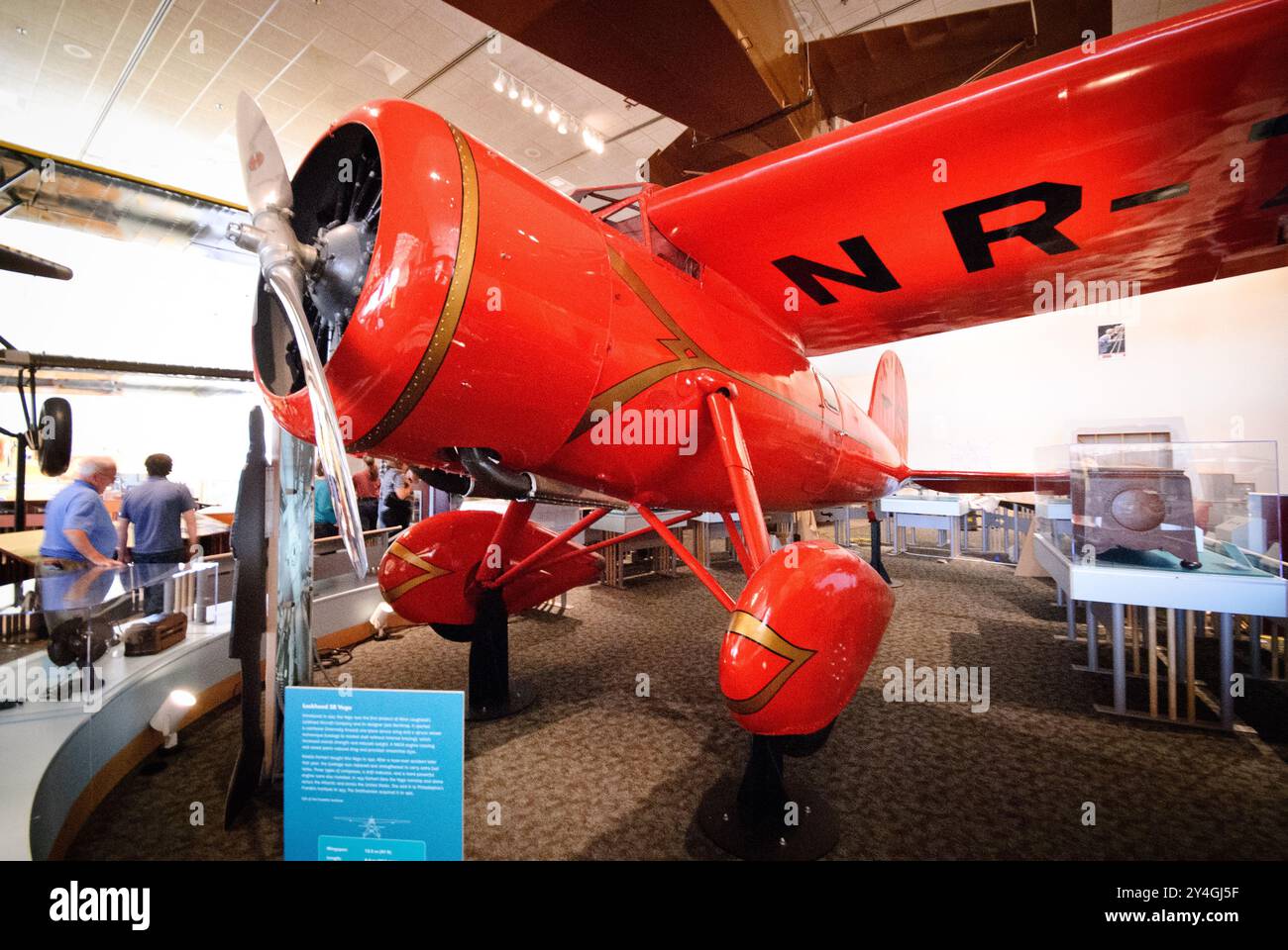 Amelia earhart plane hi-res stock photography and images - Alamy