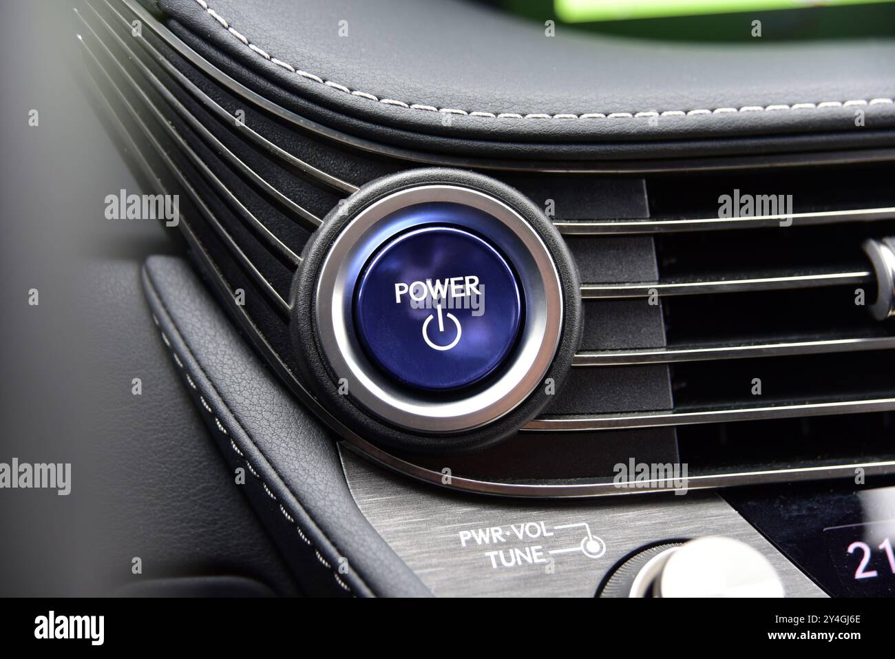Start stop engine button on a modern car dashboard Stock Photo - Alamy