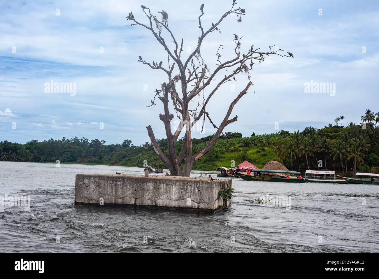 The Source of River Nile in Jinja Uganda Stock Photo - Alamy