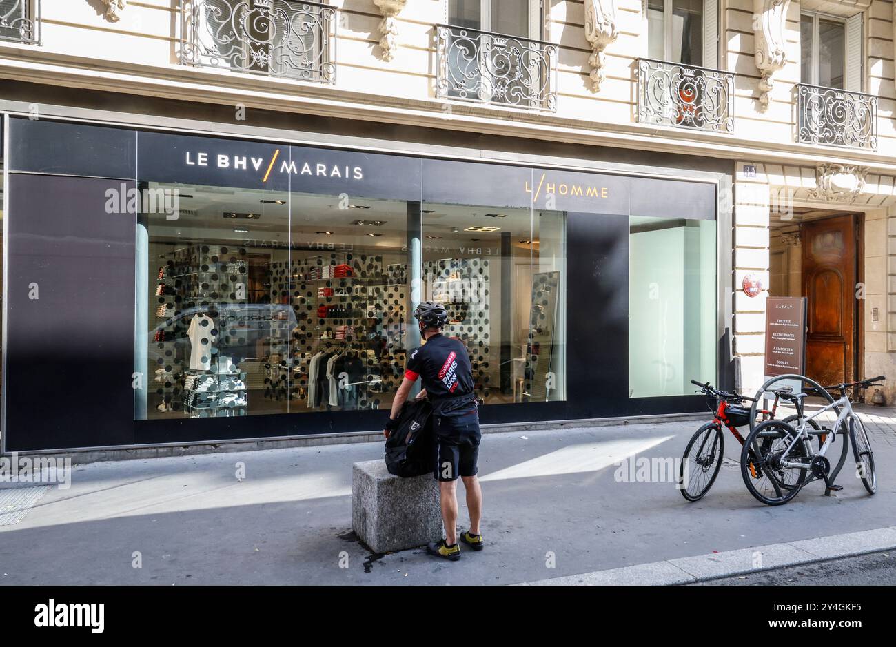 Bhv marais homme hi-res stock photography and images - Alamy