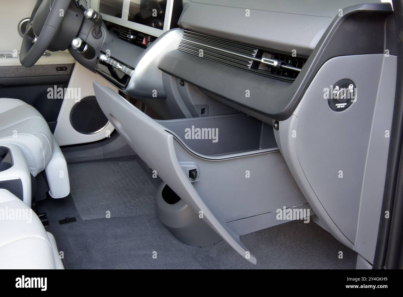 Opened car glove box compartment Stock Photo - Alamy