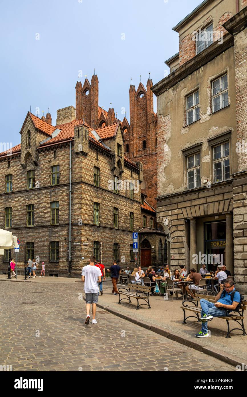 Street scene capturing bustling hi-res stock photography and images - Alamy