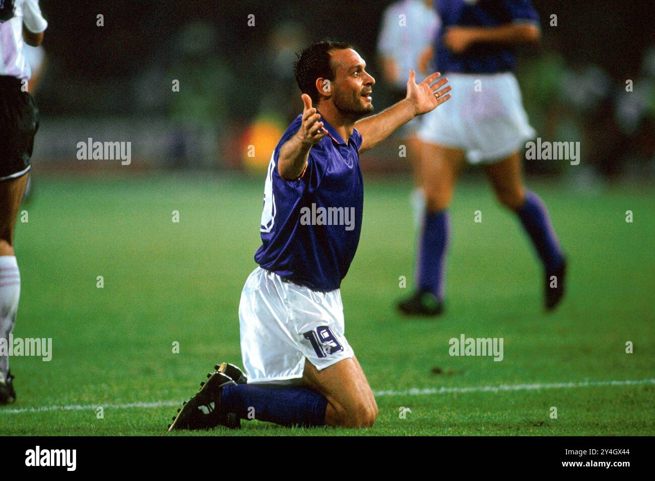 30.06.1990 Salvatore Schillaci (Italy) World Cup 1990 Italy ; Schillaci ...
