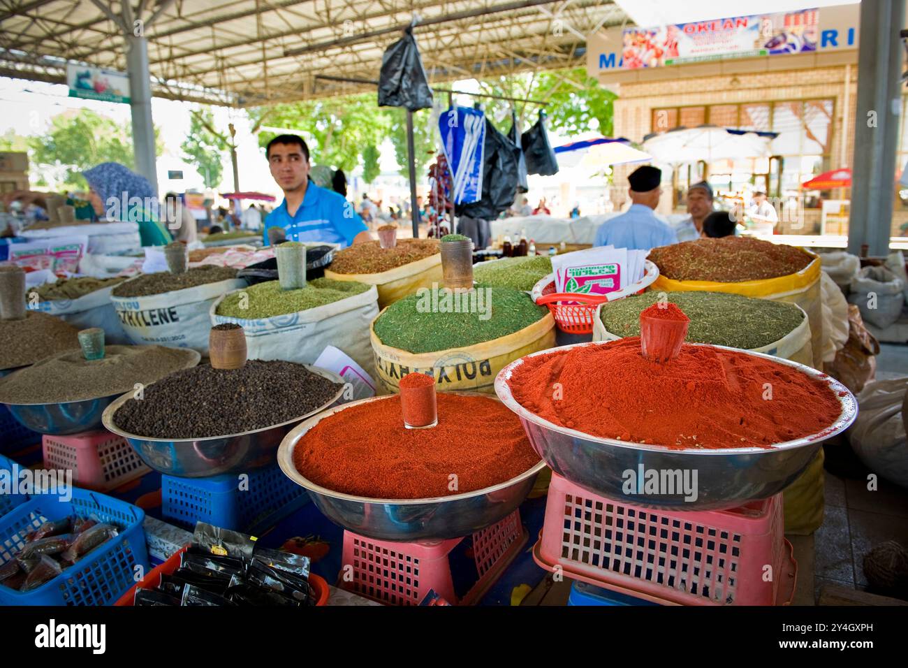 Uzbekistan, Margilan, traditional market Stock Photo - Alamy