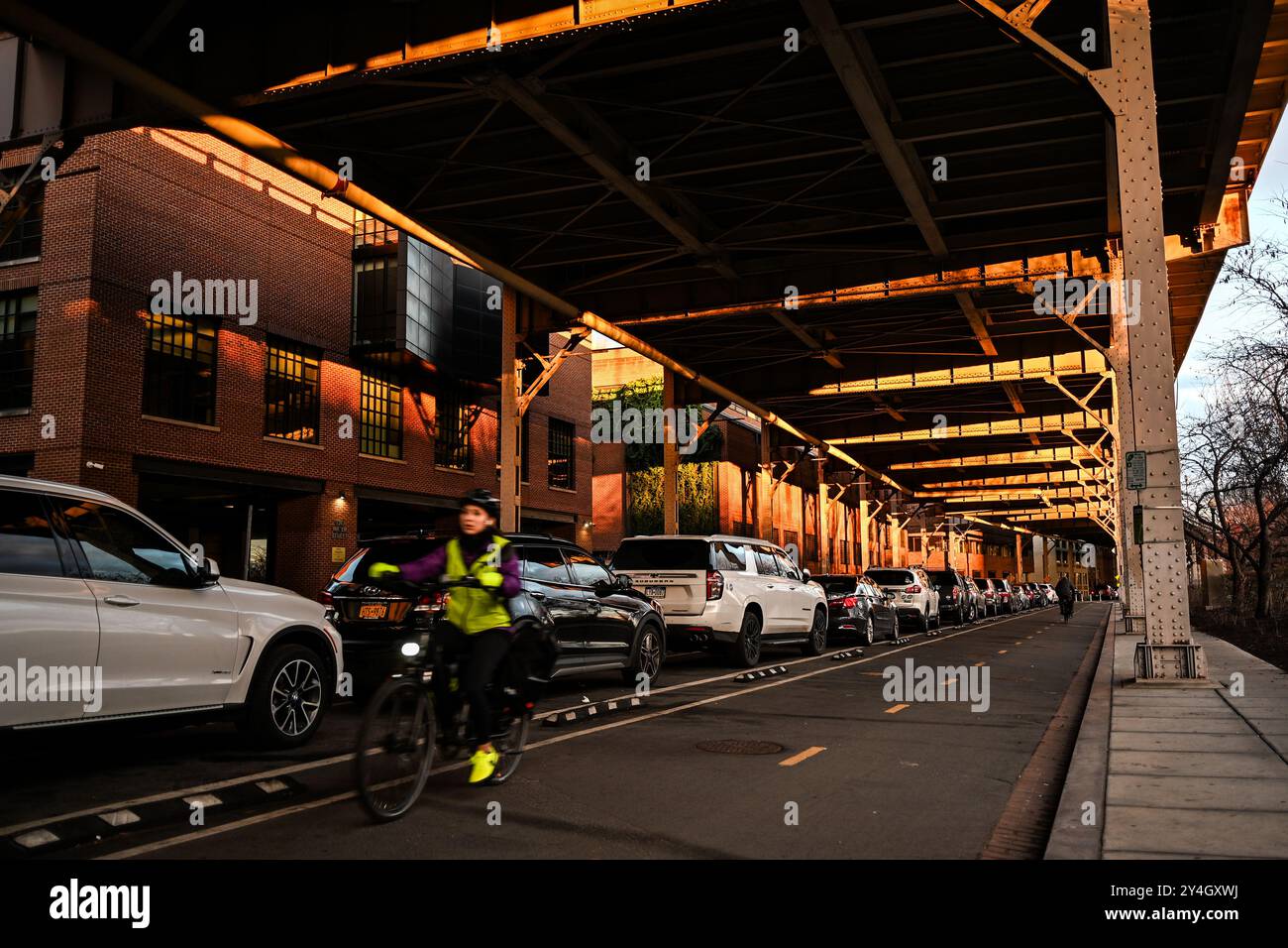 Dc commuter bridge hi-res stock photography and images - Alamy