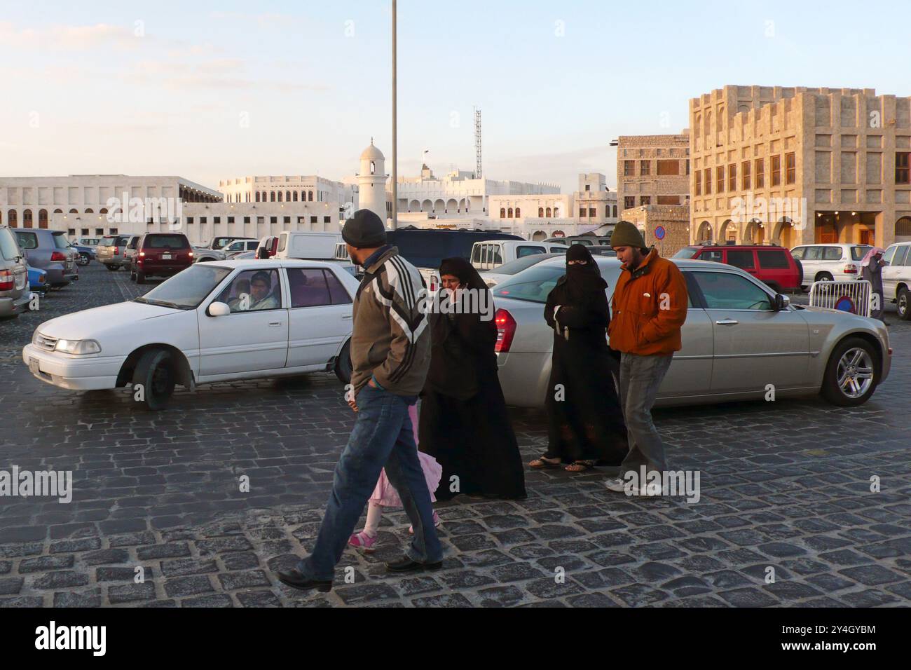 Car parking, Doha (Qatar Stock Photo - Alamy