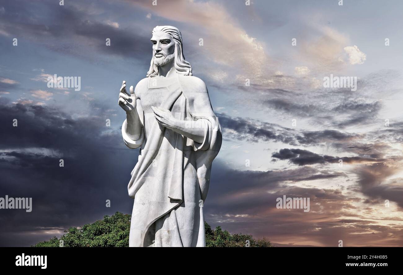 Marble sculpture depicting jesus hi-res stock photography and images ...