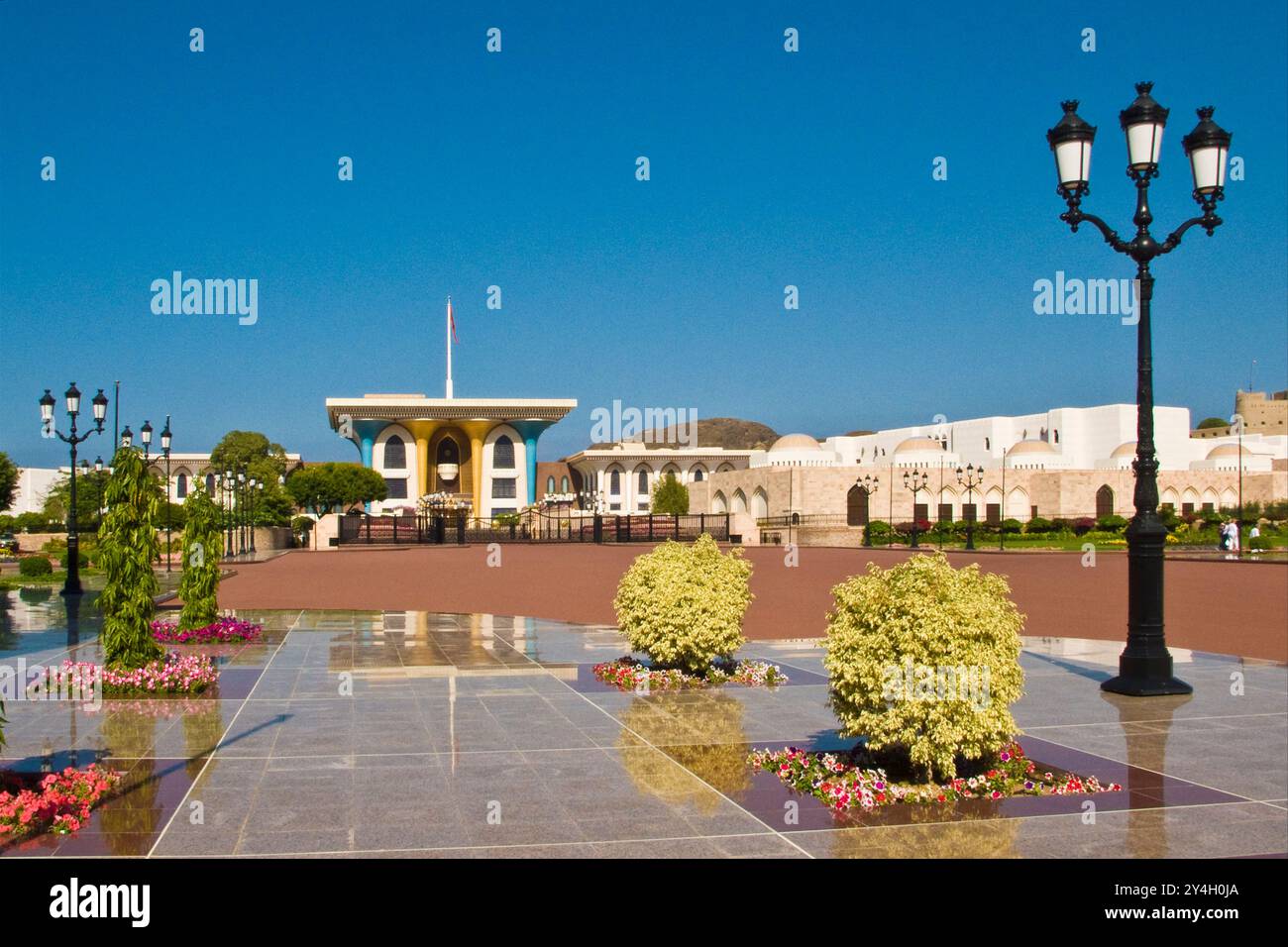 Sultanate palace hi-res stock photography and images - Alamy