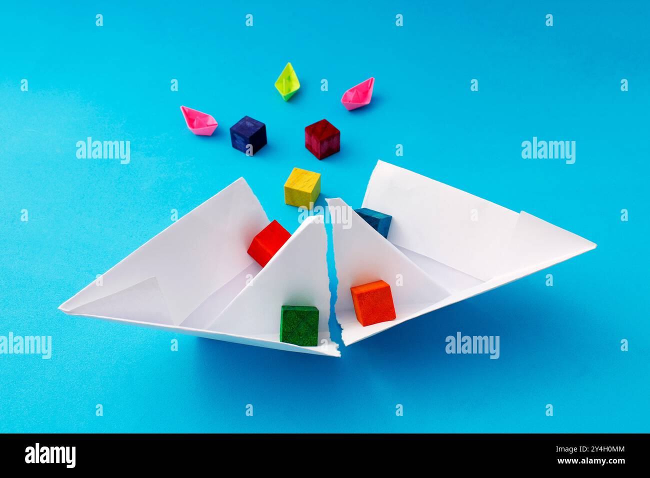 Cargo ship losing some of its containers Stock Photo - Alamy