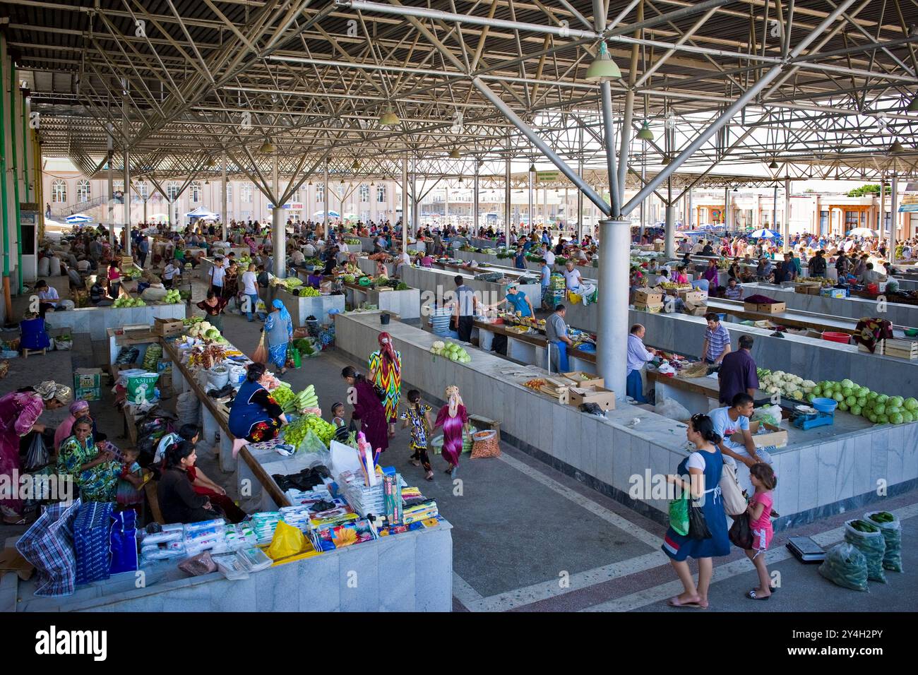 Uzbekistan, Samarkand, Siyob bazaar Stock Photo - Alamy