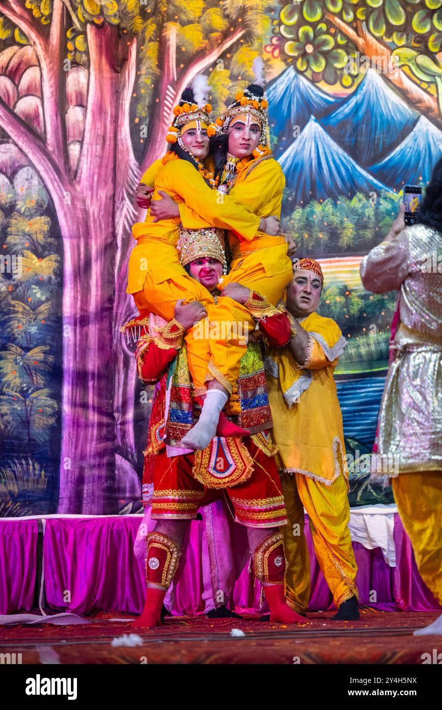 Portrait of the indian artists playing characters of hindu holy book ...