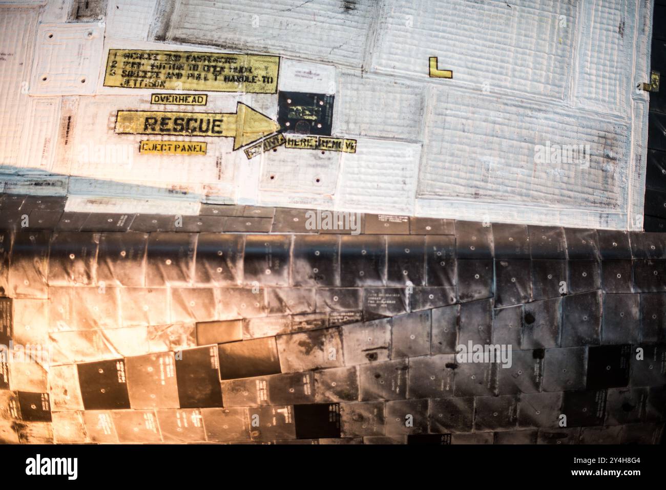 Space Shuttle Discovery Heat Tiles Udvar-Hazy Center Virginia ...