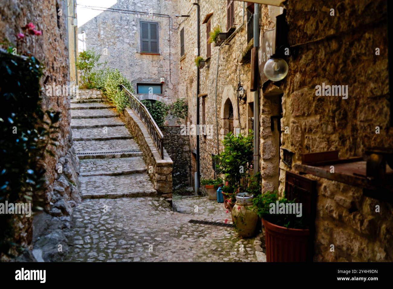Medieval village of Fumone,Frosinone,Lazio,Italy Stock Photo - Alamy