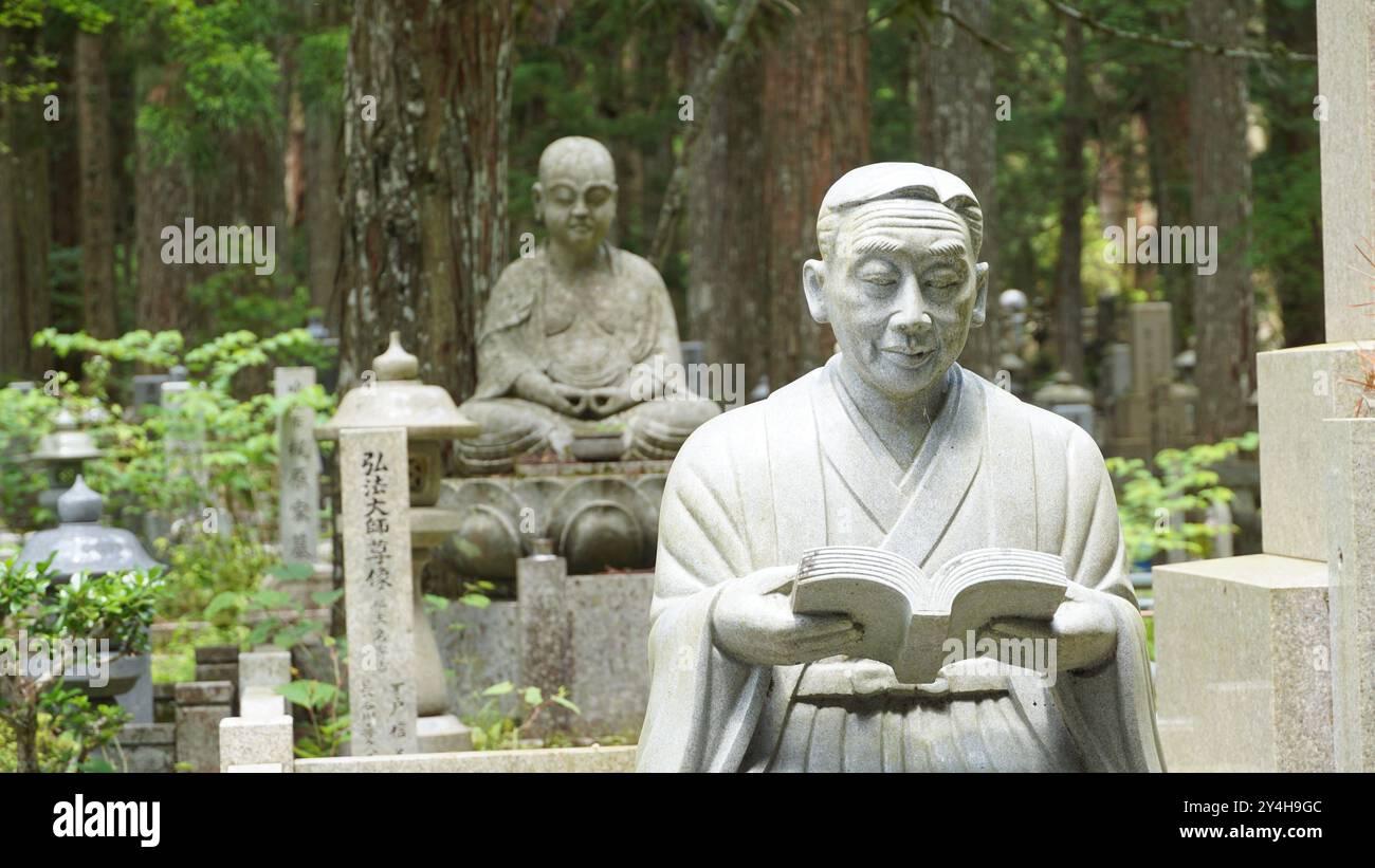 Ancient Cemetery at daylight inside a forest Okunoin Cemetery Wakayama ...