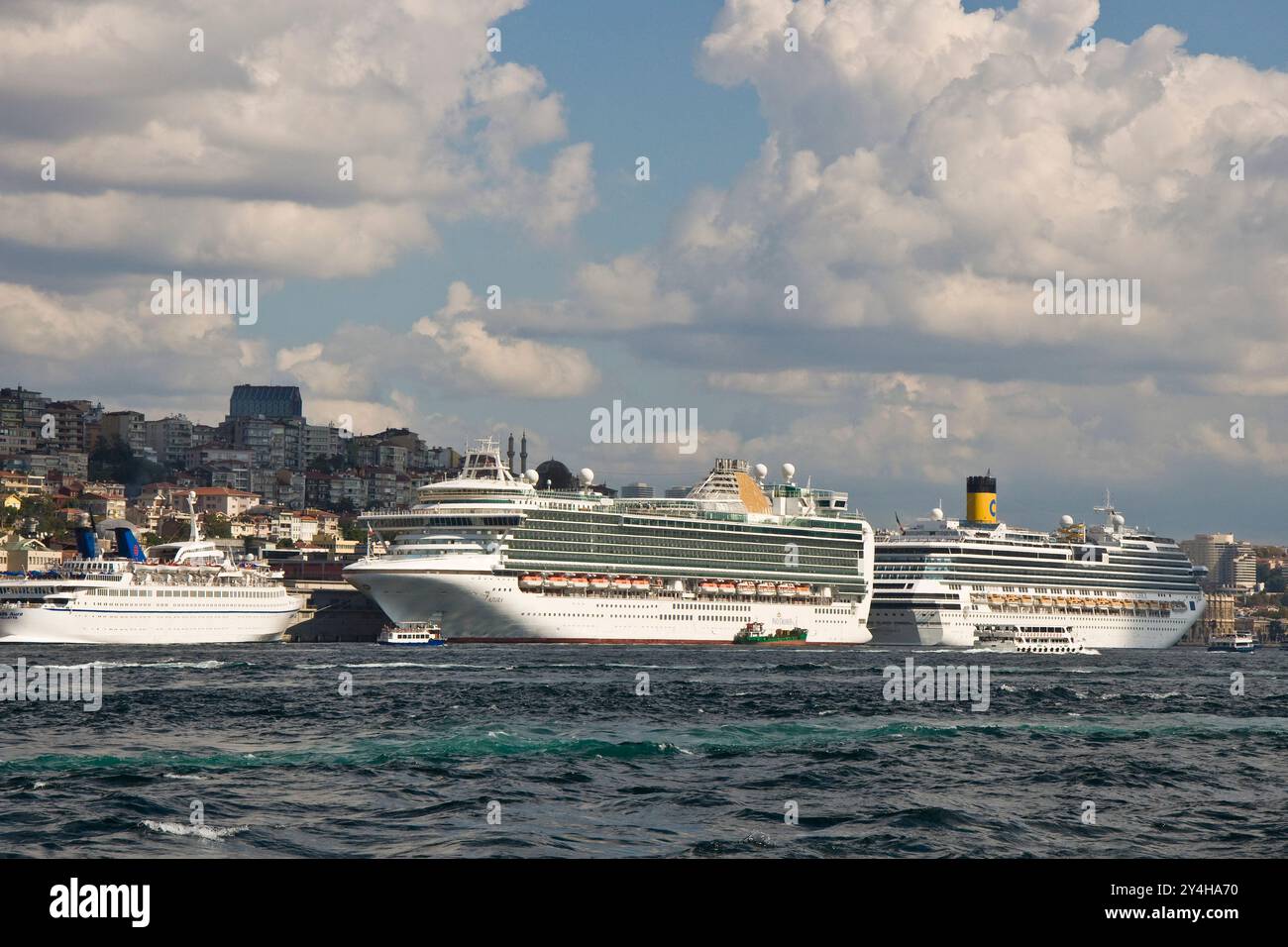 Turkey, Istanbul, Surroundings of Galata bridge Stock Photo - Alamy
