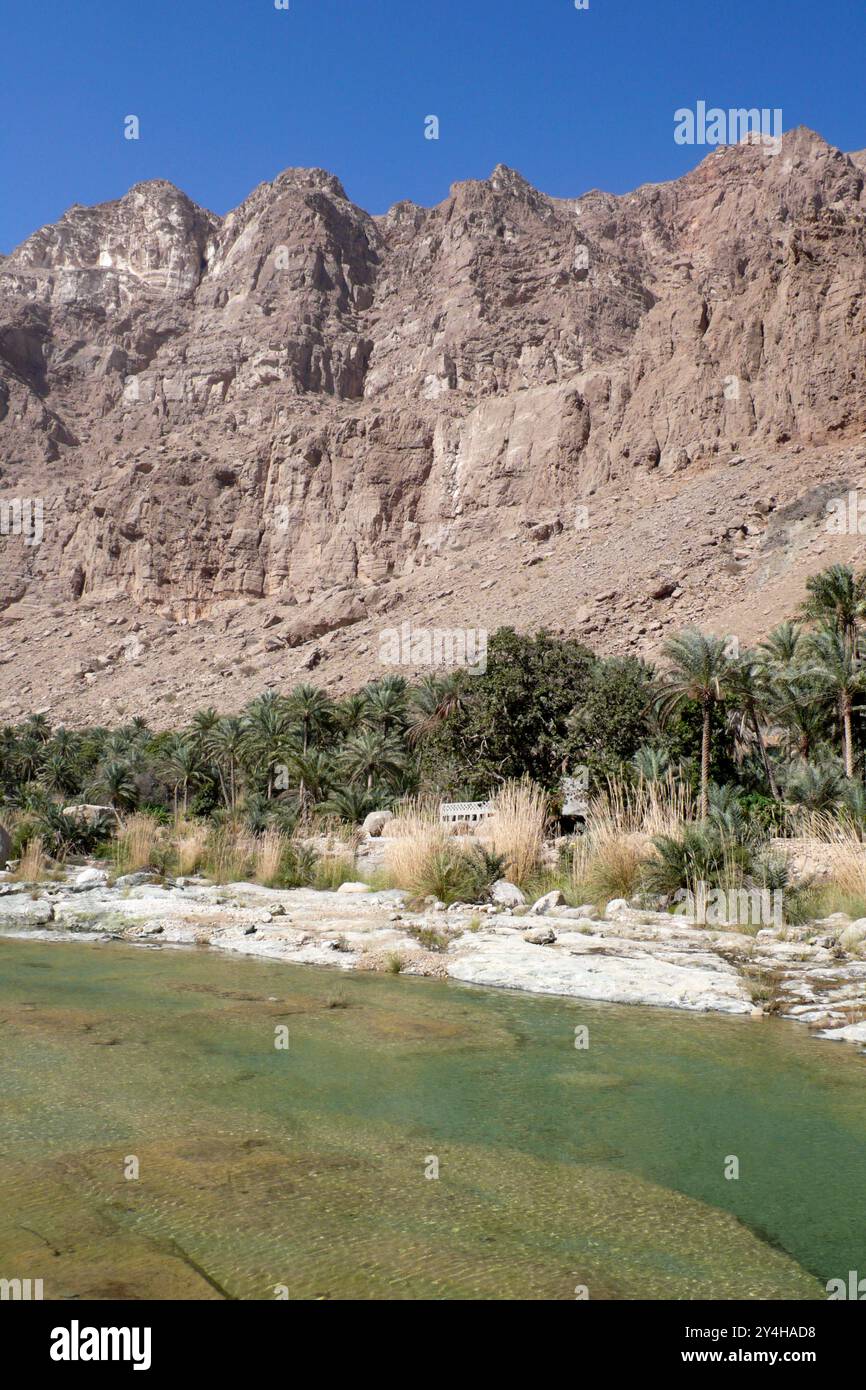 Wadi Tiwi (Oman Stock Photo - Alamy