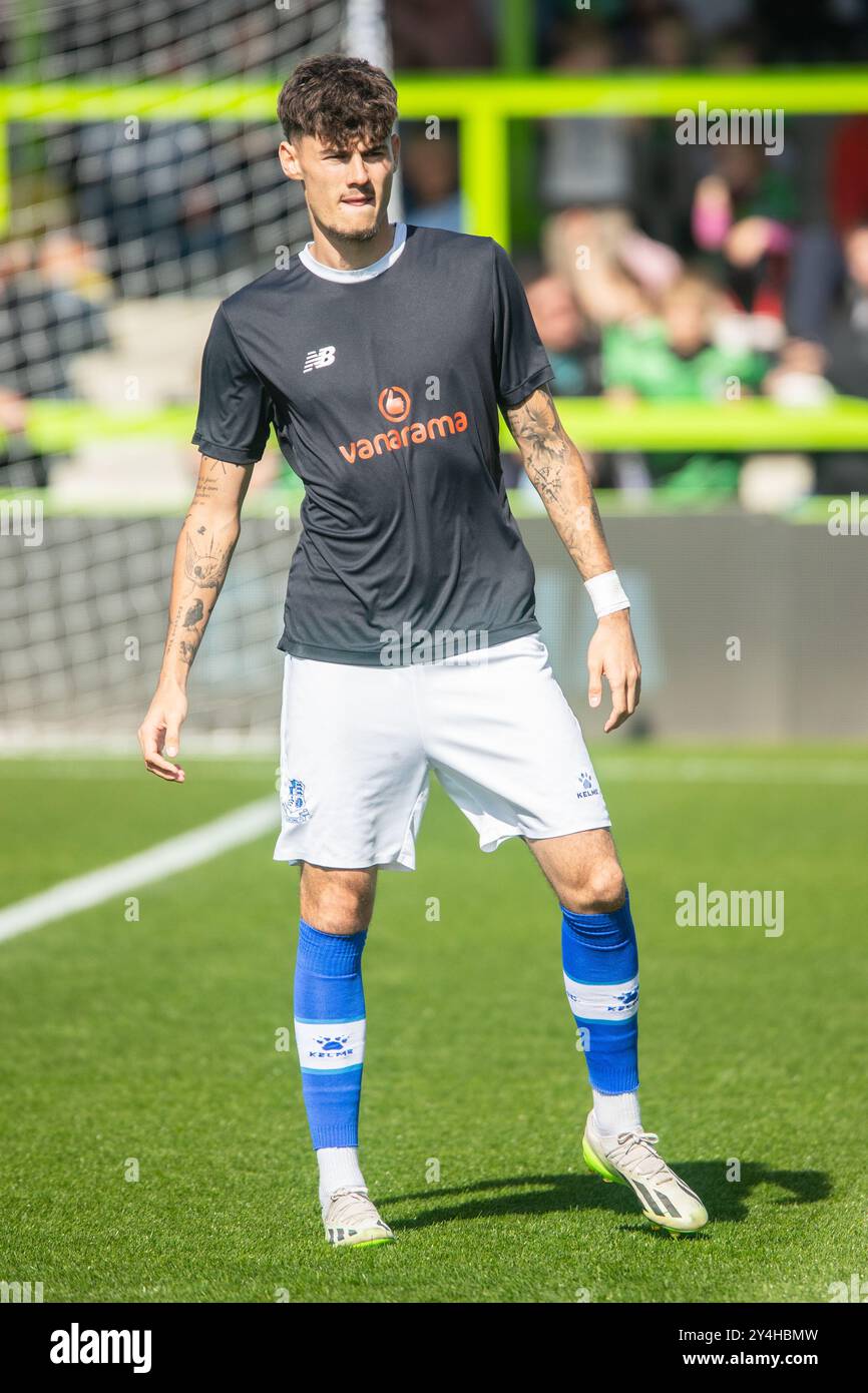 Elliot Thorpe looking ready in Forest Green Rovers Vs Wealdstone FC 14 ...