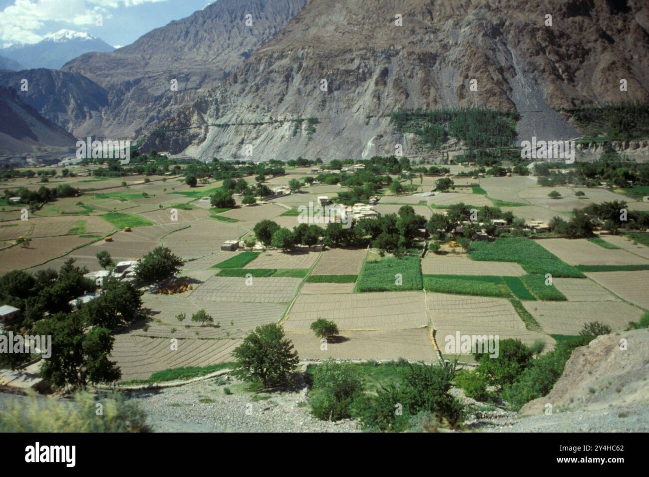 Silk road, Pakistan, Hunza valley Stock Photo - Alamy