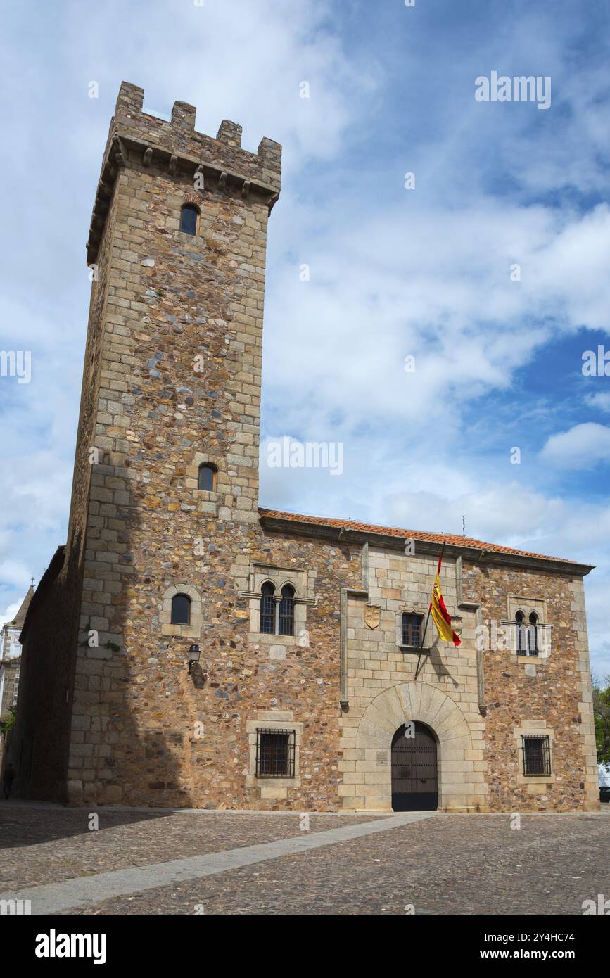 Torre de san pablo hi-res stock photography and images - Alamy