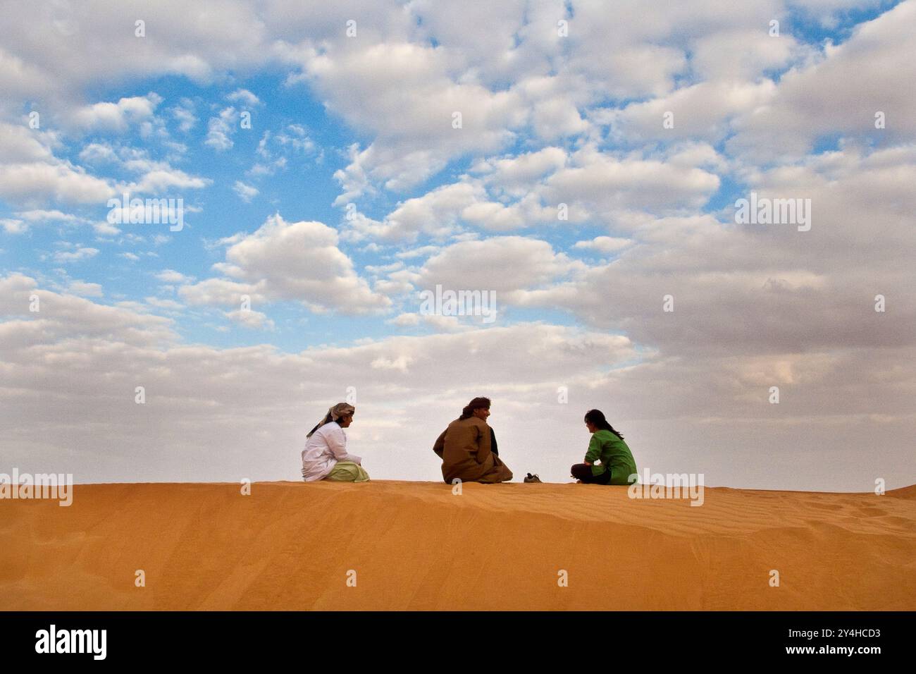 Dunes wahiba sand desert hi-res stock photography and images - Alamy