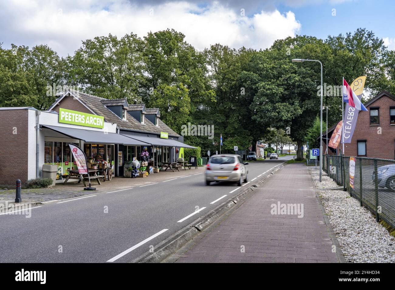 Green border, border crossing without controls, north of Straelen near ...