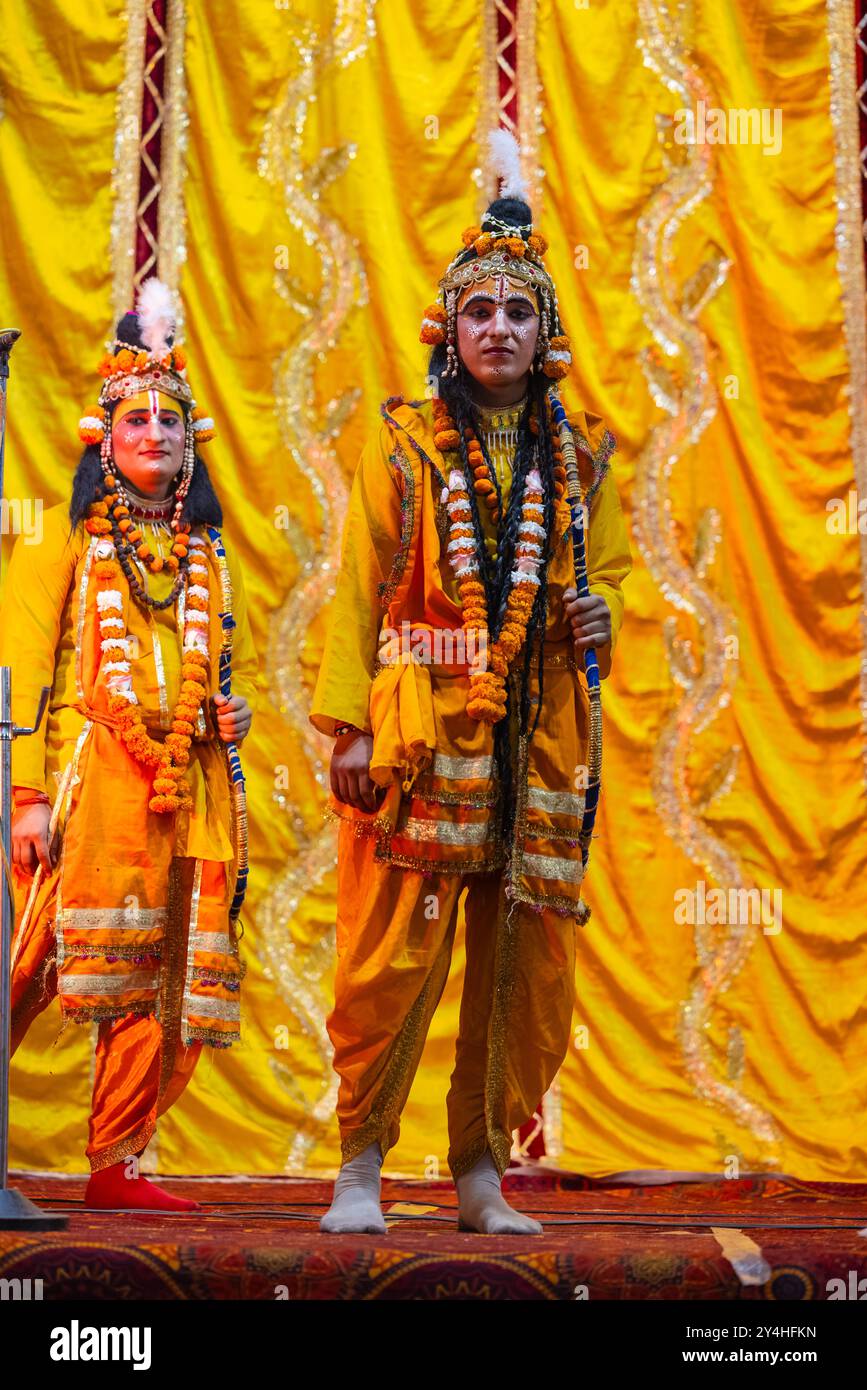 Portrait of the indian artists playing characters of hindu holy book ...