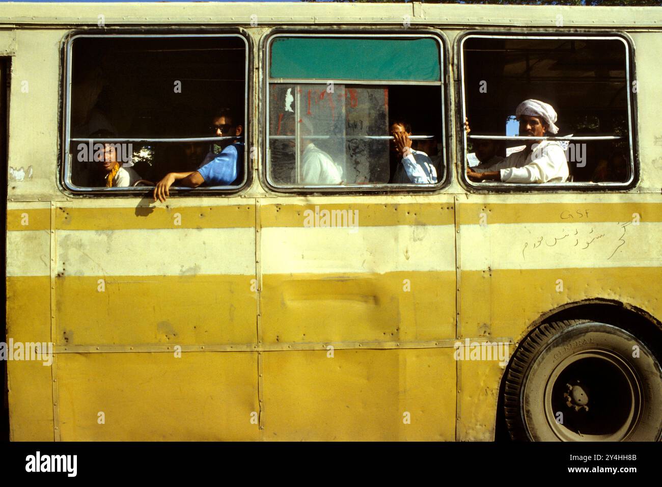 Asia. Pakistan. City Bus (lahore Stock Photo - Alamy