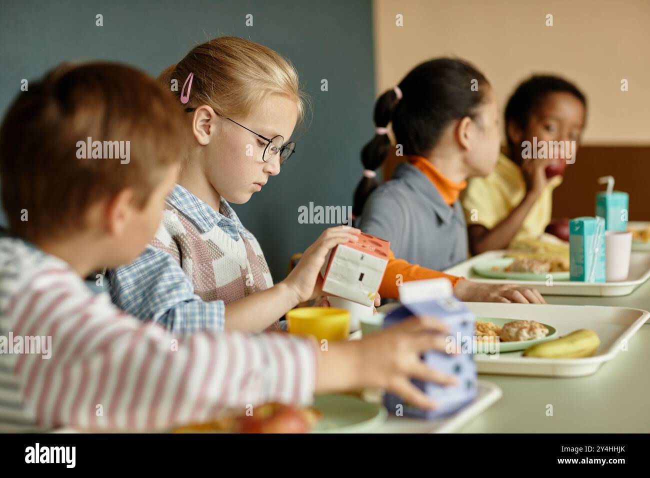 Carton of milk in school cafeteria hi-res stock photography and images ...