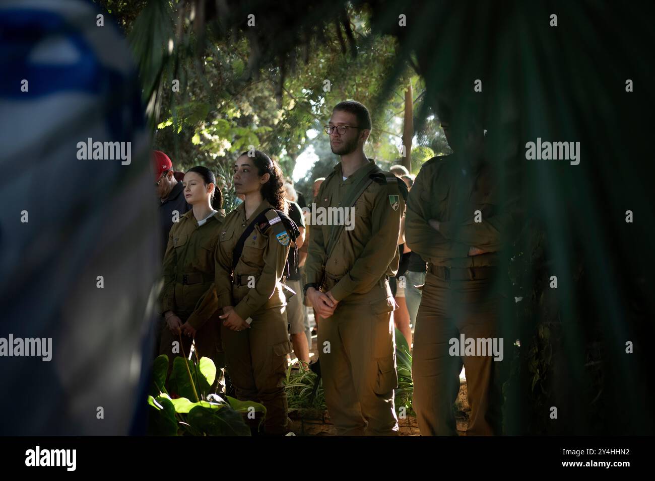 Israeli soldiers attend the funeral for Israeli Defense Forces ...
