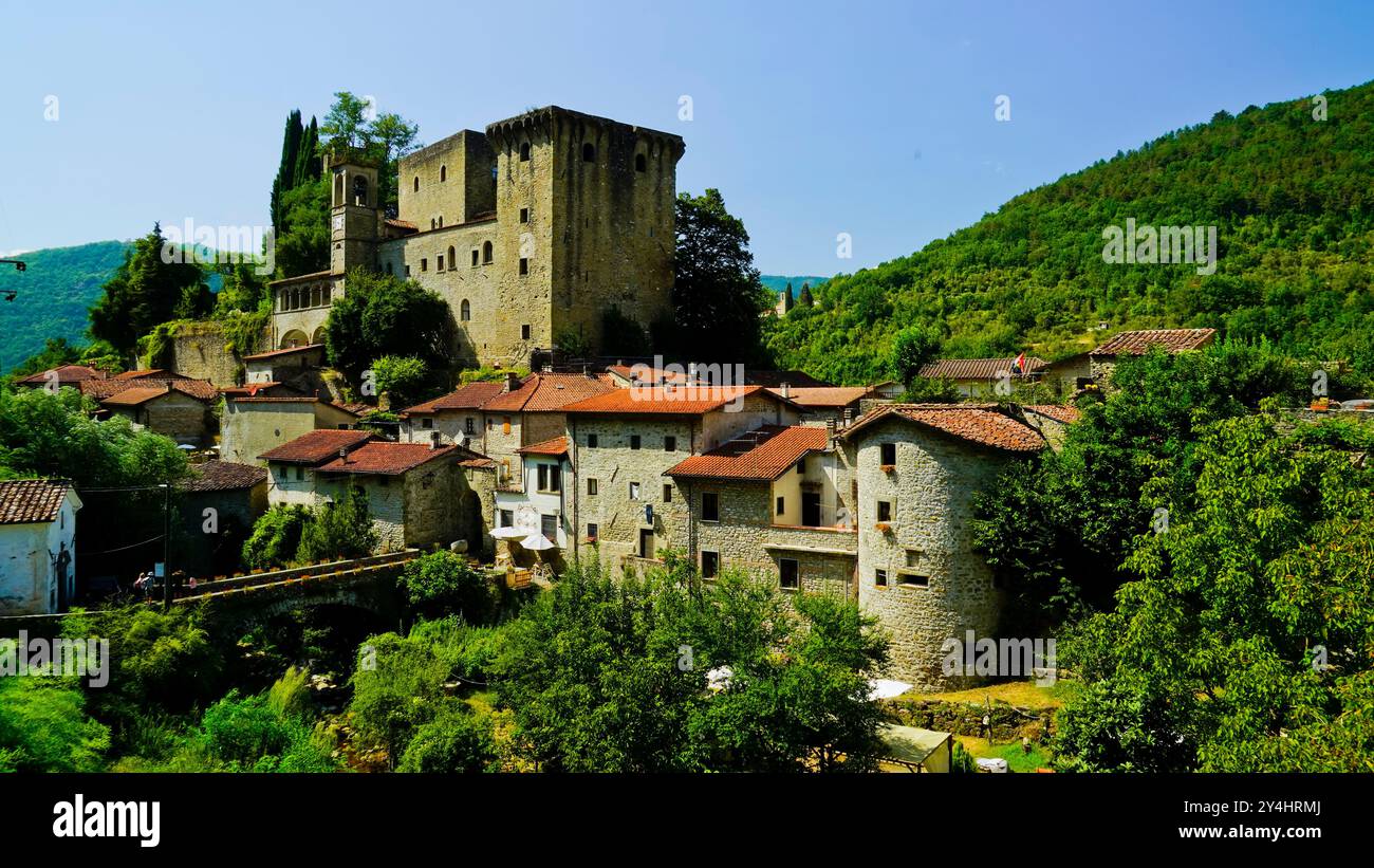 Fortezza della Verrucola, Verrucola,Massa Carrara province,Tuscany ...
