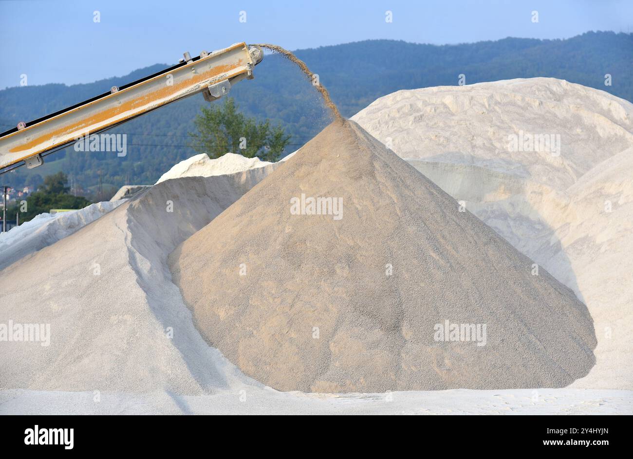 Stone crusher plant machine. Quarry equipment for production of ...