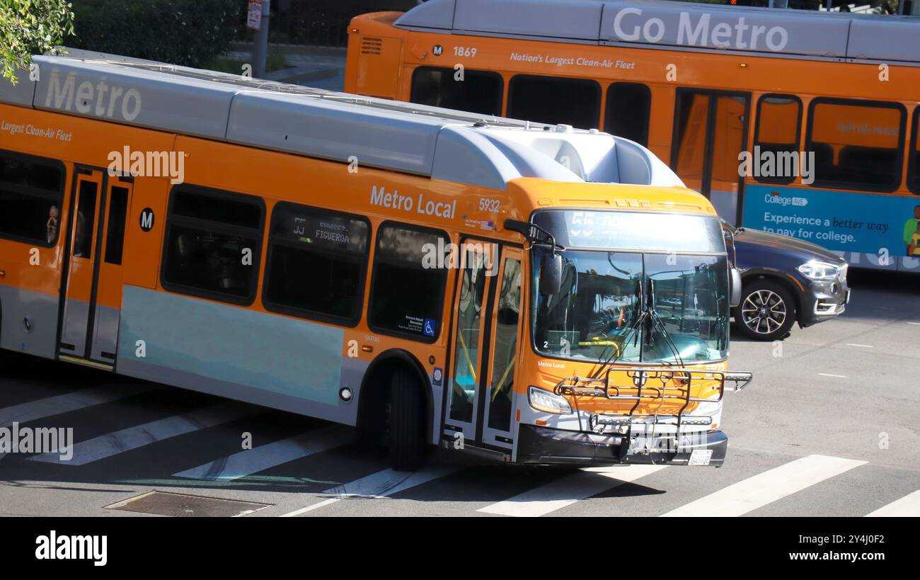 Los angeles bus metro rapid hi-res stock photography and images - Alamy