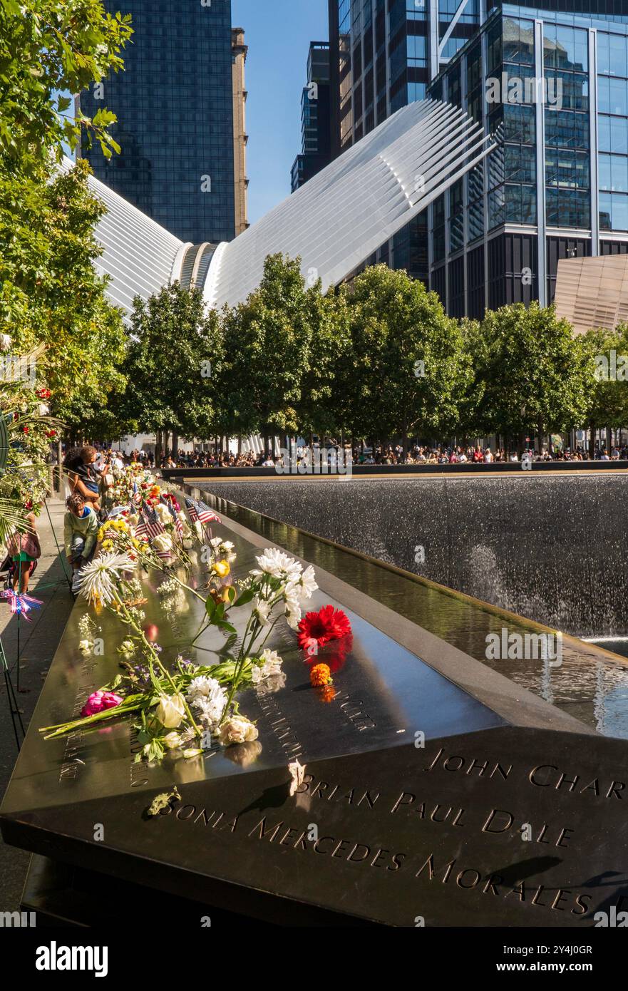 WTC Footprint Pool and Waterfalls "Reflecting Absence" at the The ...